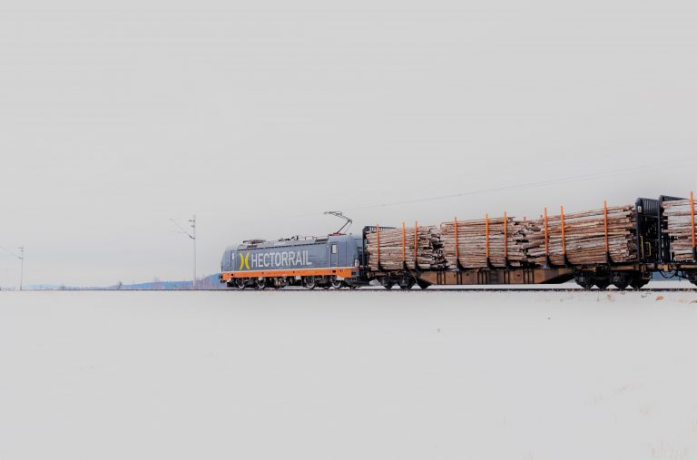 Timmertransport - Hector Rail